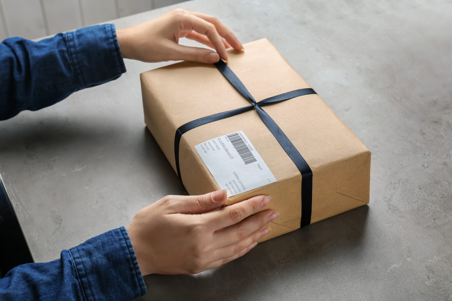 5 Best Ways To Ship A Hat (Shippers Manual)